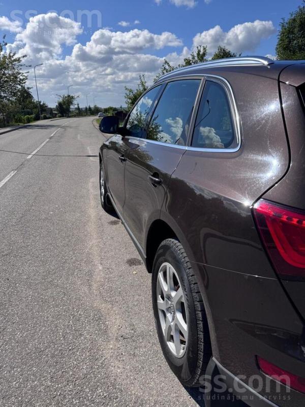 Brūns Audi Q5 2013 Tukums, ar dzinēja tilpumu 2.00 L un nobraukumu 242 tūkst. km par 13500 €, foto 4 vietnē AUTOMOTO.COM.LV