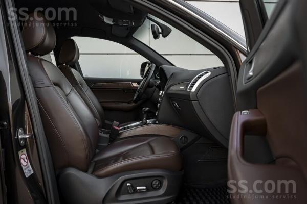 Brūns Audi Q5 2013 Rīga, ar dzinēja tilpumu 2.00 L un nobraukumu 243 tūkst. km par 9990 €, foto 11 vietnē AUTOMOTO.COM.LV
