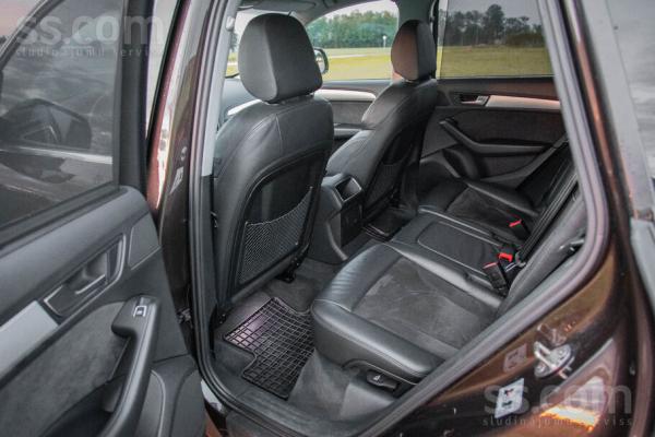 Brown Audi Q5 2014 in Riga, with an engine capacity of 2.00 L and mileage of 256 thousand km for 12500 €, photo 10 on AUTOMOTO.COM.LV