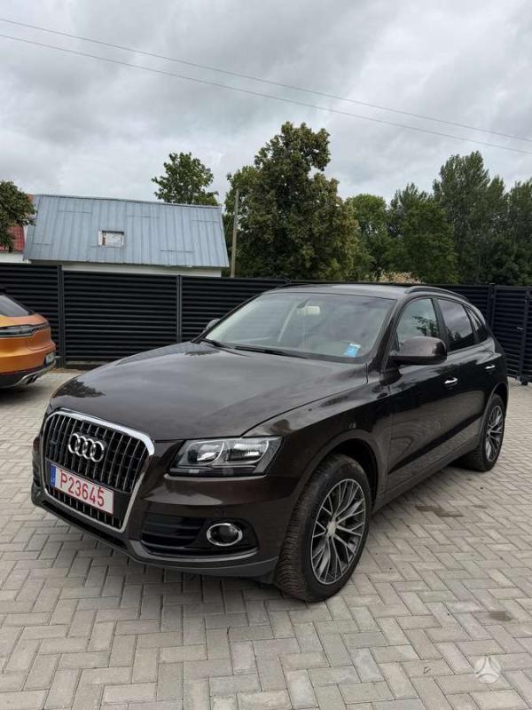 Brown Audi Q5 2014 in Visaginas, with an engine capacity of 1.97 L and mileage of 236 thousand km for 12300 €, photo 3 on AUTOMOTO.COM.LV