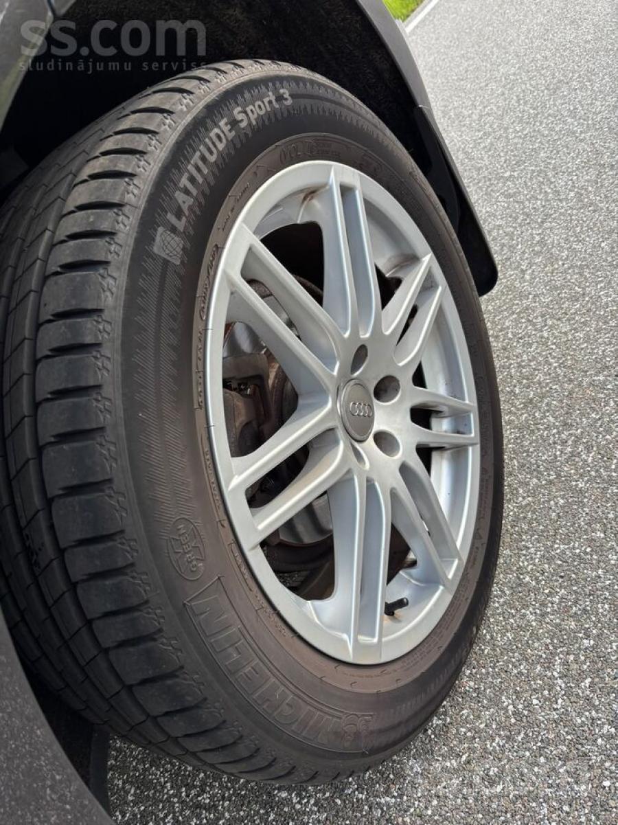 Brown Audi Q5 2014 in Daugavpils, with an engine capacity of 2.00 L and mileage of 165 thousand km for 13000 €, photo 7 on AUTOMOTO.COM.LV