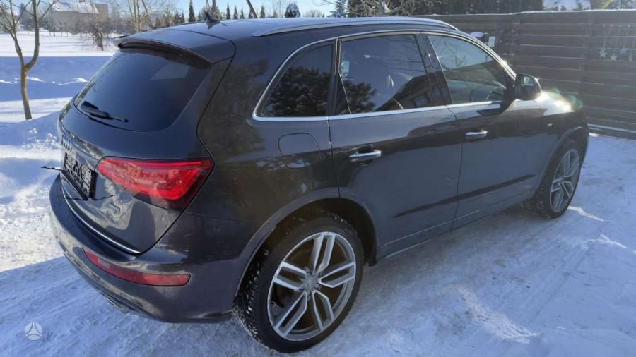 Brown Audi Q5 2015 in Kupiskis, with an engine capacity of 3.00 L and mileage of 272 thousand km for 14590 €, photo 4 on AUTOMOTO.COM.LV