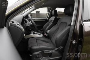 Brūns Audi Q5 2015 Rīga, ar dzinēja tilpumu 2.00 L un nobraukumu 229 tūkst. km par 15200 €, foto 14 vietnē AUTOMOTO.COM.LV