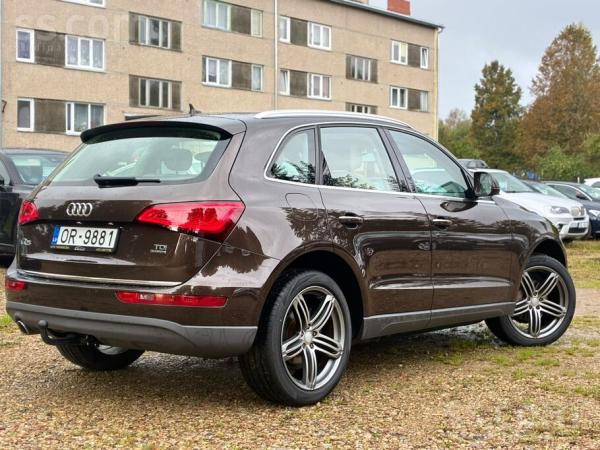 Brown Audi Q5 2015 in Kuldiga, with an engine capacity of 2.00 L and mileage of 261 thousand km for 12990 €, photo 4 on AUTOMOTO.COM.LV