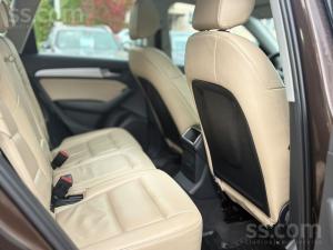 Brown Audi Q5 2015 in Kuldiga, with an engine capacity of 2.00 L and mileage of 261 thousand km for 12990 €, photo 13 on AUTOMOTO.COM.LV