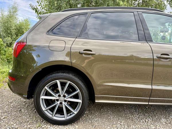 Brown Audi Q5 2016 in Siauliai, with an engine capacity of 1.97 L and mileage of 300 thousand km for 16450 €, photo 9 on AUTOMOTO.COM.LV