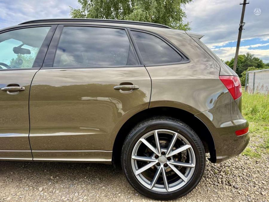 Brūns Audi Q5 2016 Šauļi, ar dzinēja tilpumu 1.97 L un nobraukumu 300 tūkst. km par 16450 €, foto 13 vietnē AUTOMOTO.COM.LV