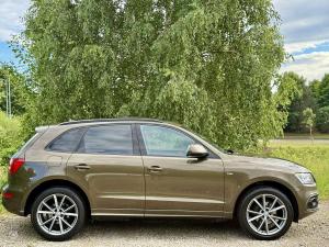 Brūns Audi Q5 2016 Šauļi, ar dzinēja tilpumu 1.97 L un nobraukumu 300 tūkst. km par 16450 €, foto 17 vietnē AUTOMOTO.COM.LV