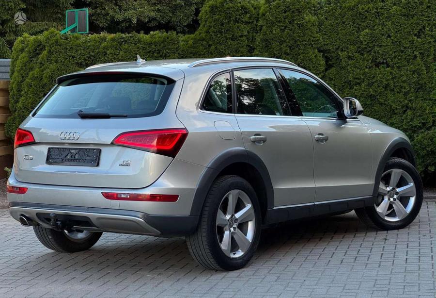 Brown Audi Q5 2016 in Jonava, with an engine capacity of 1.97 L and mileage of 234 thousand km for 13900 €, photo 7 on AUTOMOTO.COM.LV
