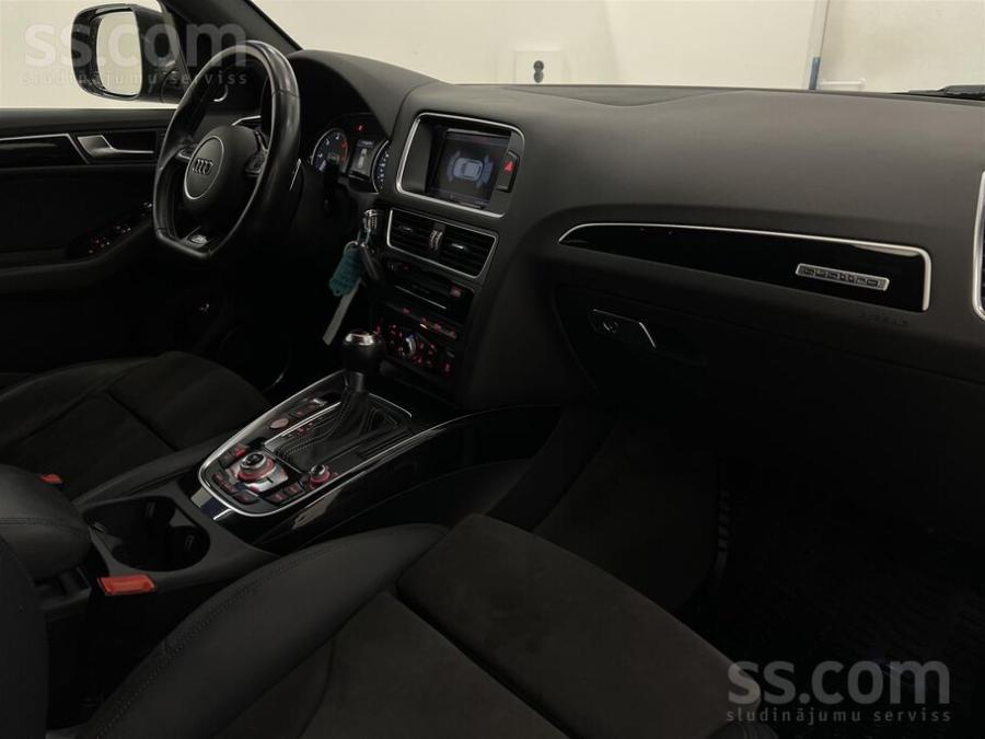 Brown Audi Q5 2016 in Tallinn, with an engine capacity of 3.00 L and mileage of 240 thousand km for 21500 €, photo 10 on AUTOMOTO.COM.LV