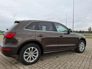 Brown Audi Q5 2016 in Riga, with an engine capacity of 2.00 L and mileage of 139 thousand km for 15000 €, photo  on AUTOMOTO.COM.LV