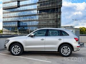 Brown Audi Q5 2017 in Riga, with an engine capacity of 2.00 L and mileage of 0 thousand km for 15900 €, photo 4 on AUTOMOTO.COM.LV