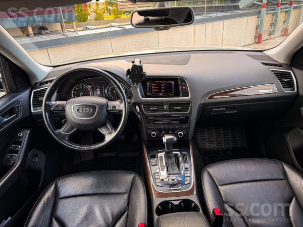 Brown Audi Q5 2017 in Riga, with an engine capacity of 2.00 L and mileage of 0 thousand km for 15900 €, photo 7 on AUTOMOTO.COM.LV