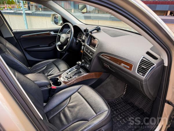 Brown Audi Q5 2017 in Riga, with an engine capacity of 2.00 L and mileage of 0 thousand km for 15900 €, photo 10 on AUTOMOTO.COM.LV