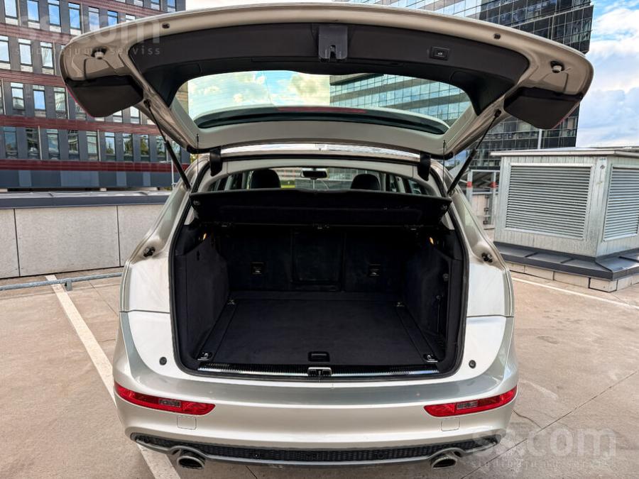 Brown Audi Q5 2017 in Riga, with an engine capacity of 2.00 L and mileage of 0 thousand km for 15900 €, photo 13 on AUTOMOTO.COM.LV
