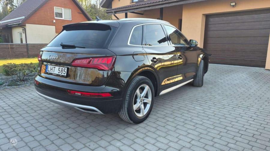 Brown Audi Q5 2019 in Kaunas, with an engine capacity of 1.97 L and mileage of 105 thousand km for 24999 €, photo 14 on AUTOMOTO.COM.LV