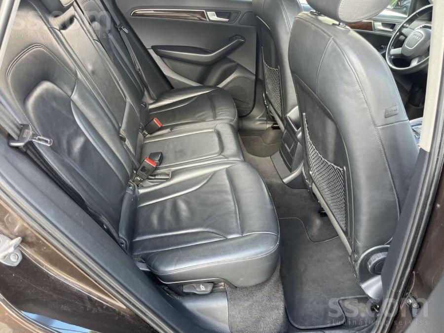 Brūns Audi Q5 2011 Liepāja, ar dzinēja tilpumu 2.00 L un nobraukumu 212 tūkst. km par 9500 €, foto 9 vietnē AUTOMOTO.COM.LV