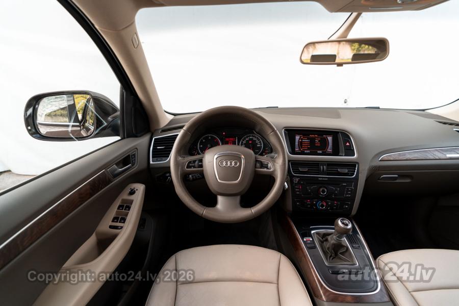 Brown Audi Q5 2012 in Tartu, with an engine capacity of 2.00 L and mileage of 239 thousand km for 9900 €, photo 9 on AUTOMOTO.COM.LV