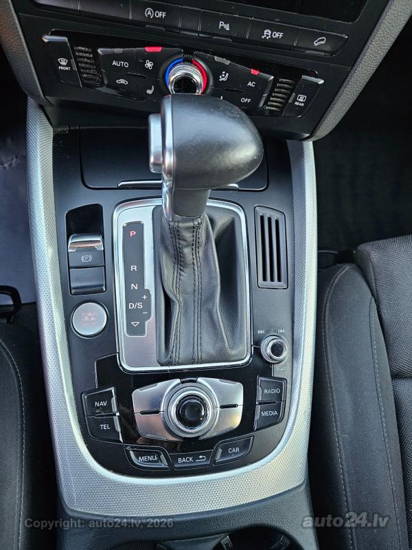 Brown Audi Q5 2013 in Paide, with an engine capacity of 3.00 L and mileage of 225 thousand km for 12850 €, photo 10 on AUTOMOTO.COM.LV