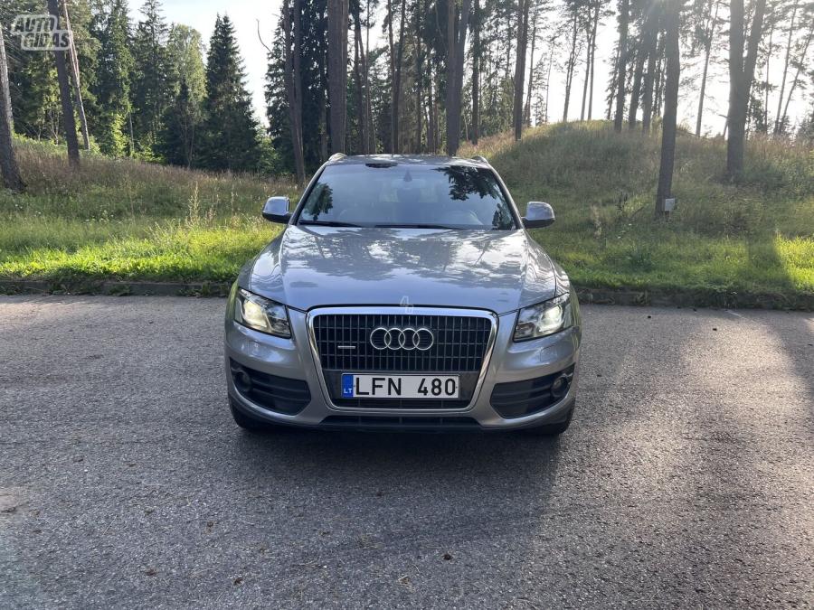 Audi Q5 2009 in Anyksciai, with an engine capacity of 2.00 L and mileage of 377 thousand km for 7700 €, photo 3 on AUTOMOTO.COM.LV