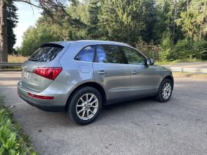Audi Q5 2009 in Anyksciai, with an engine capacity of 2.00 L and mileage of 377 thousand km for 7700 €, photo 8 on AUTOMOTO.COM.LV