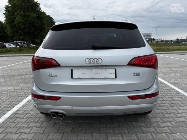 Audi Q5 2008 Tauragė, ar dzinēja tilpumu 2.00 L un nobraukumu 243 tūkst. km par 8500 €, foto 5 vietnē AUTOMOTO.COM.LV