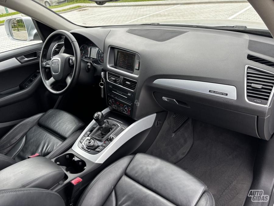 Audi Q5 2008 Tauragė, ar dzinēja tilpumu 2.00 L un nobraukumu 243 tūkst. km par 8500 €, foto 14 vietnē AUTOMOTO.COM.LV