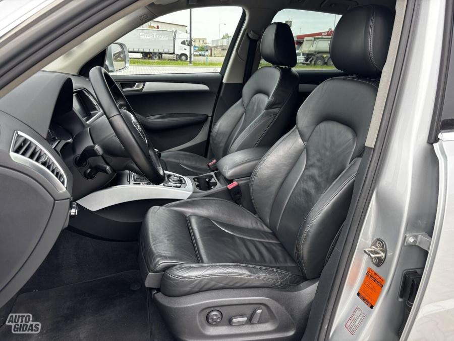 Audi Q5 2008 Tauragė, ar dzinēja tilpumu 2.00 L un nobraukumu 243 tūkst. km par 8500 €, foto 17 vietnē AUTOMOTO.COM.LV