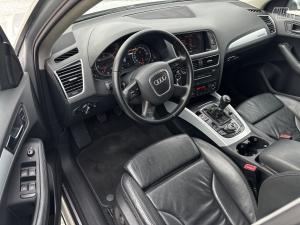 Audi Q5 2008 Tauragė, ar dzinēja tilpumu 2.00 L un nobraukumu 243 tūkst. km par 8500 €, foto 18 vietnē AUTOMOTO.COM.LV