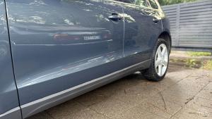 Audi Q5 2008 in Vilnius, with an engine capacity of 2.00 L and mileage of 277 thousand km for 6850 €, photo 10 on AUTOMOTO.COM.LV