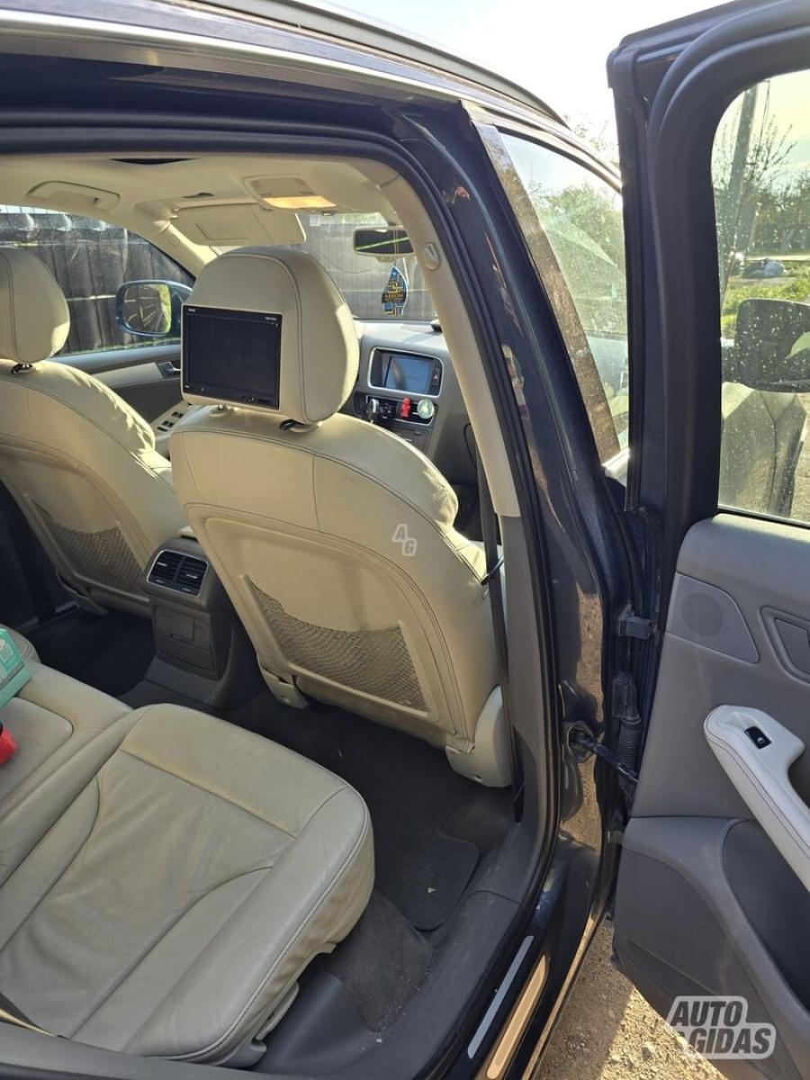 Audi Q5 2008 in Ukmerge, with an engine capacity of 3.00 L and mileage of 340 thousand km for 7000 €, photo 7 on AUTOMOTO.COM.LV