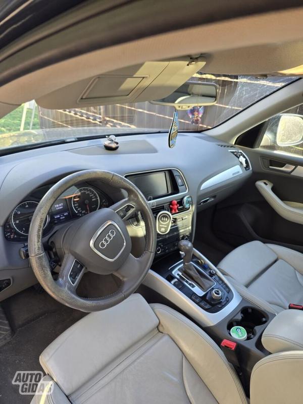 Audi Q5 2008 in Ukmerge, with an engine capacity of 3.00 L and mileage of 340 thousand km for 7000 €, photo 7 on AUTOMOTO.COM.LV