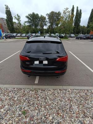 Audi Q5 2009 in Klaipeda, with an engine capacity of 2.00 L and mileage of 280 thousand km for 5500 €, photo 2 on AUTOMOTO.COM.LV