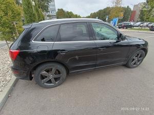 Audi Q5 2009 in Klaipeda, with an engine capacity of 2.00 L and mileage of 280 thousand km for 5500 €, photo 3 on AUTOMOTO.COM.LV