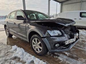 Audi Q5 2009 in Kaunas, with an engine capacity of 2.00 L and mileage of 262 thousand km for 5500 €, photo  on AUTOMOTO.COM.LV