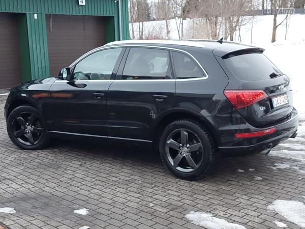 Audi Q5 2009 in Klaipeda, with an engine capacity of 2.00 L and mileage of 275 thousand km for 6300 €, photo 2 on AUTOMOTO.COM.LV
