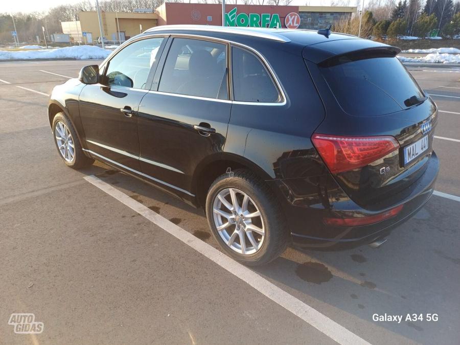 Audi Q5 2009 Klaipėda, ar dzinēja tilpumu 3.20 L un nobraukumu 211 tūkst. km par 5900 €, foto 9 vietnē AUTOMOTO.COM.LV
