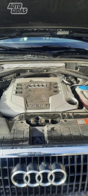Audi Q5 2009 in Vilnius, with an engine capacity of 3.00 L and mileage of 299 thousand km for 8500 €, photo 9 on AUTOMOTO.COM.LV
