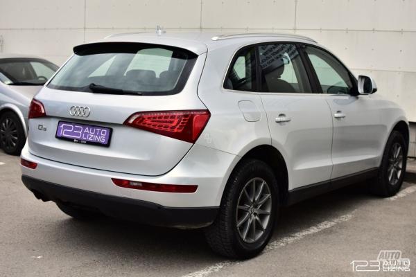 Audi Q5 2009 in Kretinga, with an engine capacity of 2.00 L and mileage of 287 thousand km for 6999 €, photo 9 on AUTOMOTO.COM.LV