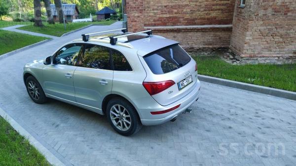 Audi Q5 2009 in Riga, with an engine capacity of 3.20 L and mileage of 297 thousand km for 6500 €, photo 4 on AUTOMOTO.COM.LV