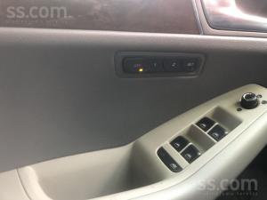 Audi Q5 2009 Rīga, ar dzinēja tilpumu 3.20 L un nobraukumu 297 tūkst. km par 6500 €, foto 15 vietnē AUTOMOTO.COM.LV
