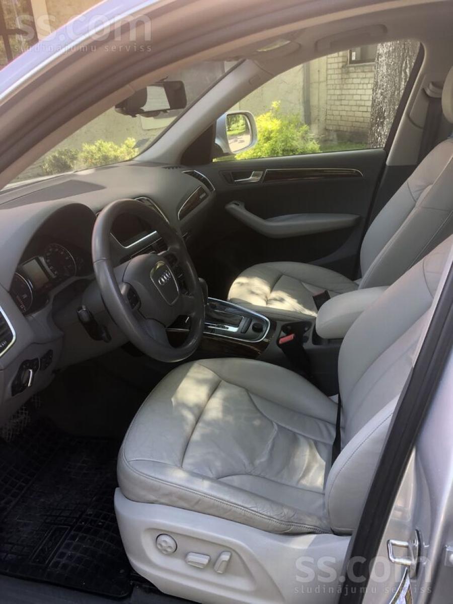 Audi Q5 2009 Rīga, ar dzinēja tilpumu 3.20 L un nobraukumu 297 tūkst. km par 6500 €, foto 16 vietnē AUTOMOTO.COM.LV