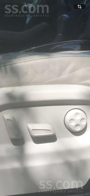 Audi Q5 2009 Rīga, ar dzinēja tilpumu 3.20 L un nobraukumu 297 tūkst. km par 6500 €, foto 18 vietnē AUTOMOTO.COM.LV