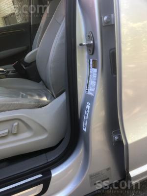 Audi Q5 2009 Rīga, ar dzinēja tilpumu 3.20 L un nobraukumu 297 tūkst. km par 6500 €, foto 22 vietnē AUTOMOTO.COM.LV