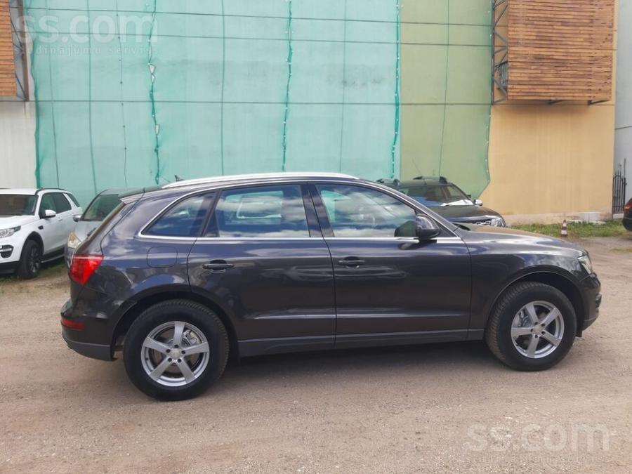 Audi Q5 2009 Daugavpils, ar dzinēja tilpumu 3.00 L un nobraukumu 0 tūkst. km par 9250 €, foto 8 vietnē AUTOMOTO.COM.LV