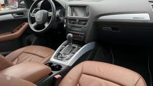Audi Q5 2009 Ukmergė, ar dzinēja tilpumu 1.98 L un nobraukumu 268 tūkst. km par 6750 €, foto 17 vietnē AUTOMOTO.COM.LV