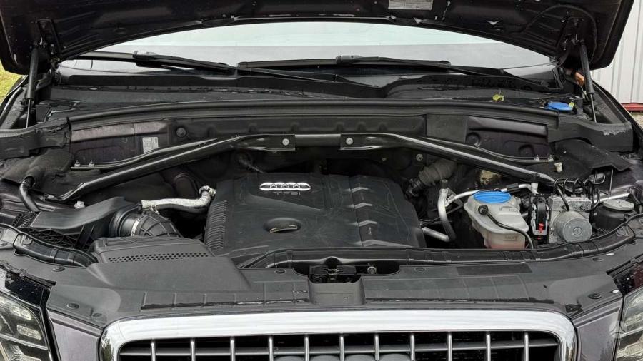 Audi Q5 2009 Ukmergė, ar dzinēja tilpumu 1.98 L un nobraukumu 268 tūkst. km par 6750 €, foto 24 vietnē AUTOMOTO.COM.LV