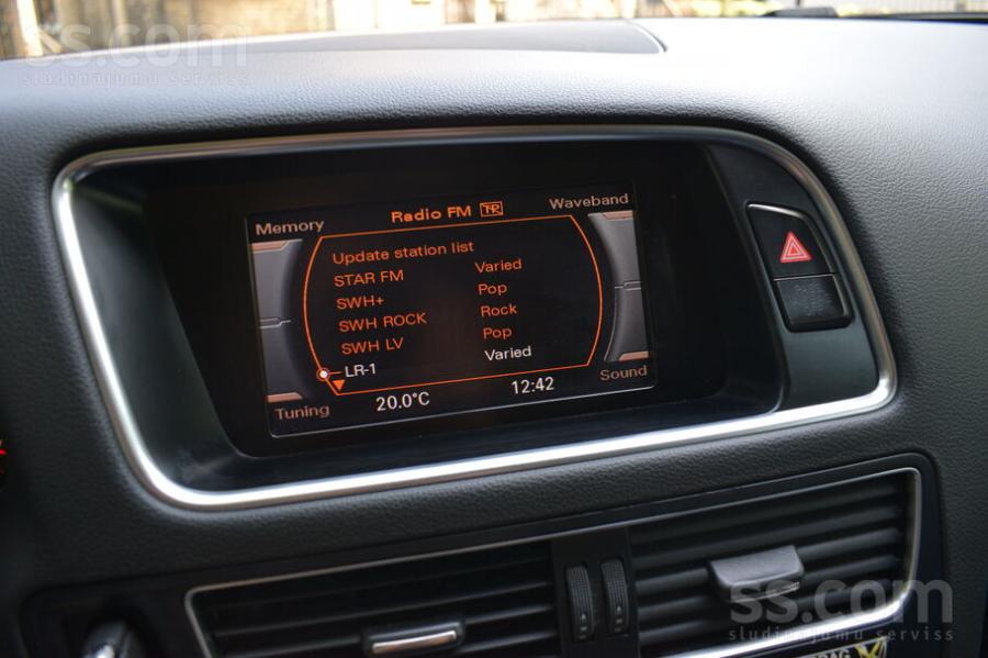 Audi Q5 2009 in Riga, with an engine capacity of 2.00 L and mileage of 355 thousand km for 7900 €, photo 11 on AUTOMOTO.COM.LV