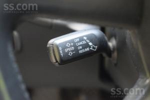 Audi Q5 2009 in Riga, with an engine capacity of 2.00 L and mileage of 355 thousand km for 7900 €, photo 14 on AUTOMOTO.COM.LV
