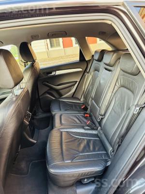 Audi Q5 2009 Jelgava, ar dzinēja tilpumu 2.00 L un nobraukumu 420 tūkst. km par 6100 €, foto 12 vietnē AUTOMOTO.COM.LV